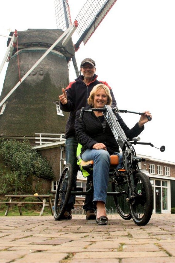 Anja Oonk cycles around with an amputation using the BerkelBike